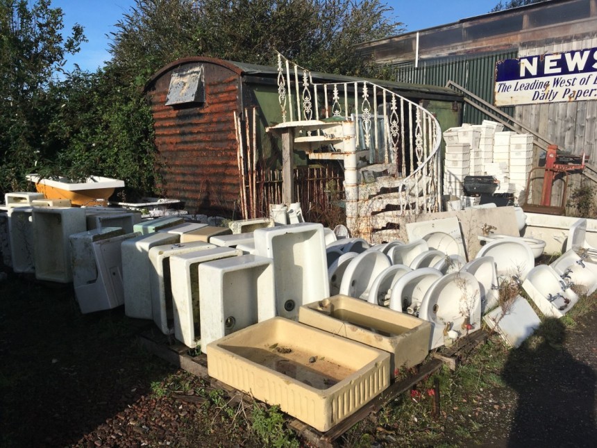 Salvo Directory - Toby's Reclamation Exminster Devon UK Reclamation Yards