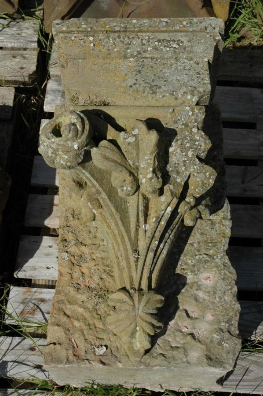 Antique & Reclaimed carved stone bracket- SalvoWEB UK
