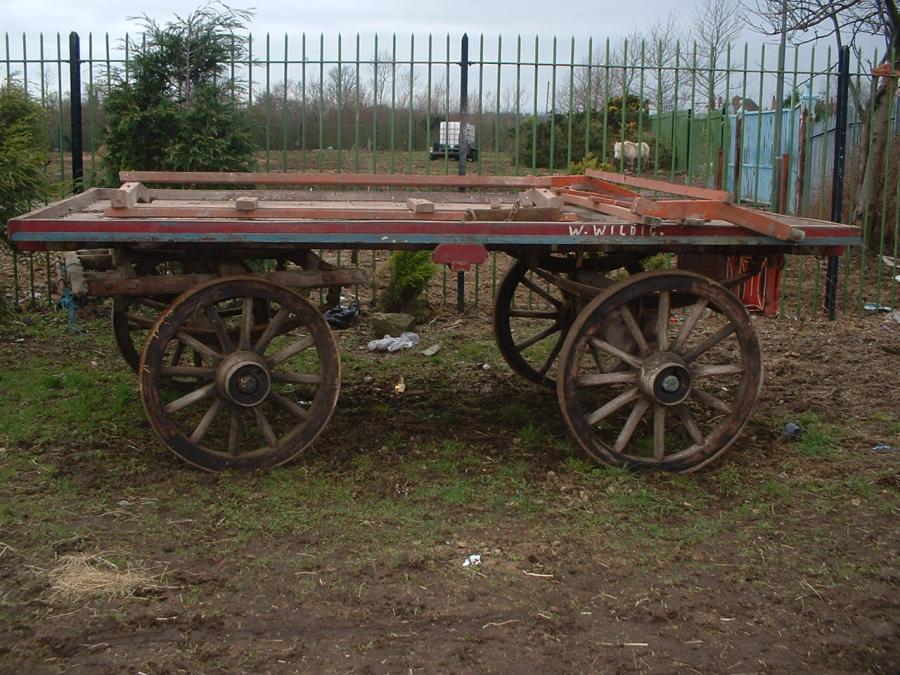 Wanted 4 Wheel Cart- SalvoWEB UK