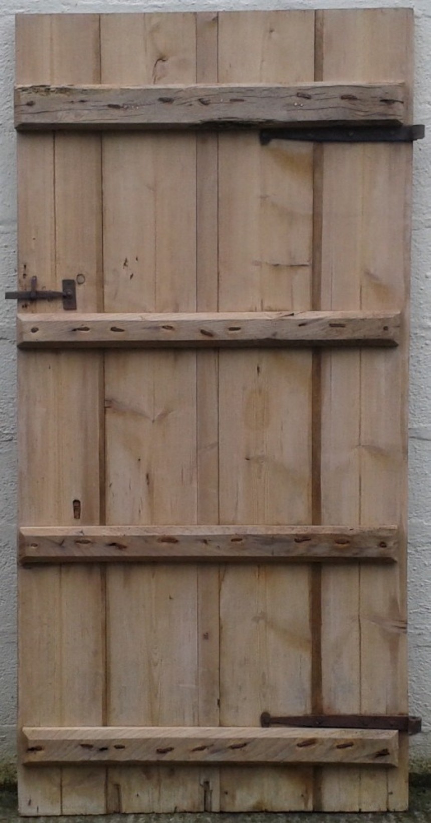Antique & Reclaimed Early C19th beaded ledged pine door with elm ledges ...