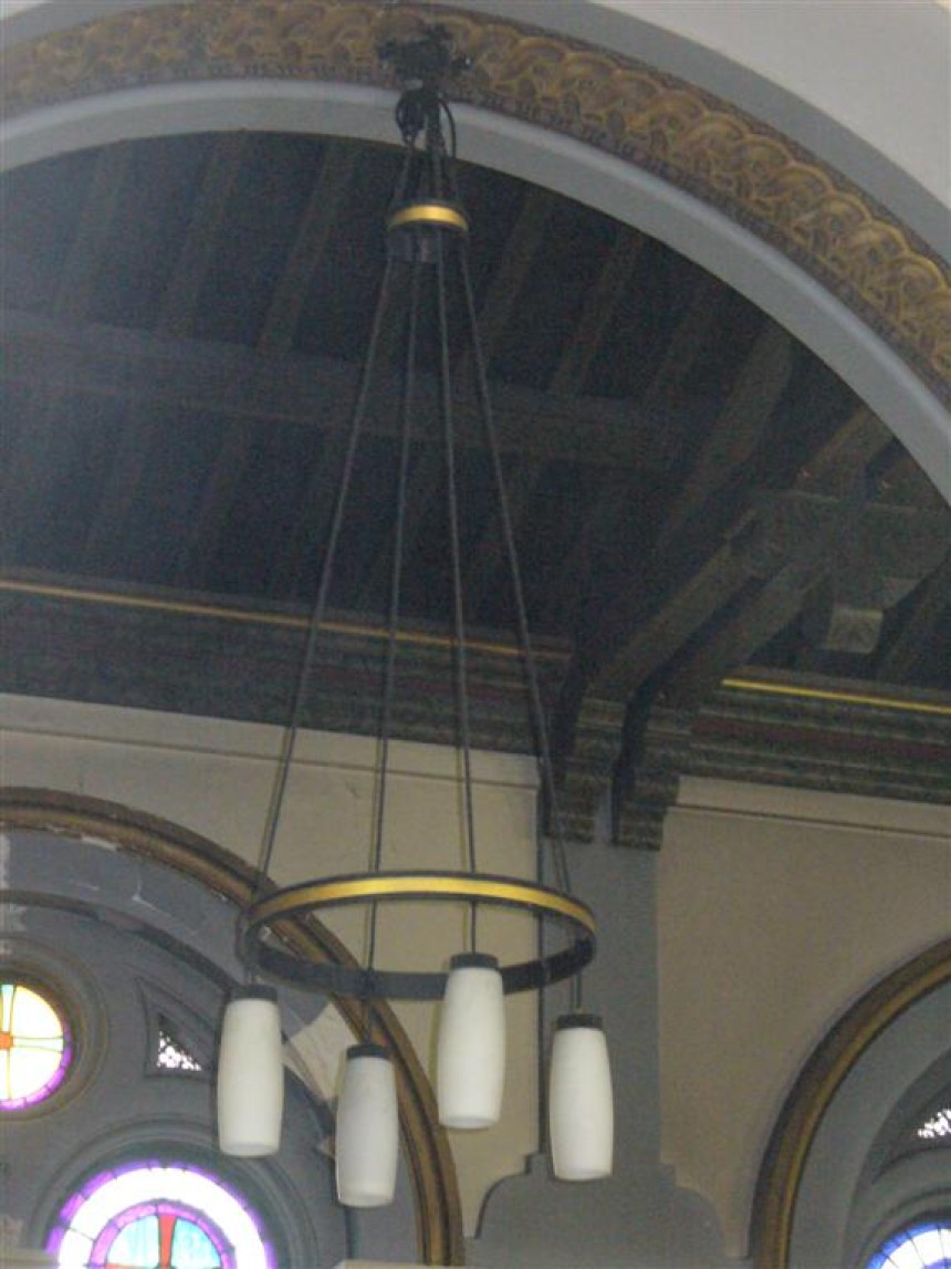 Antique & Reclaimed 5 church chandeliers light fittings 1960s- SalvoWEB UK