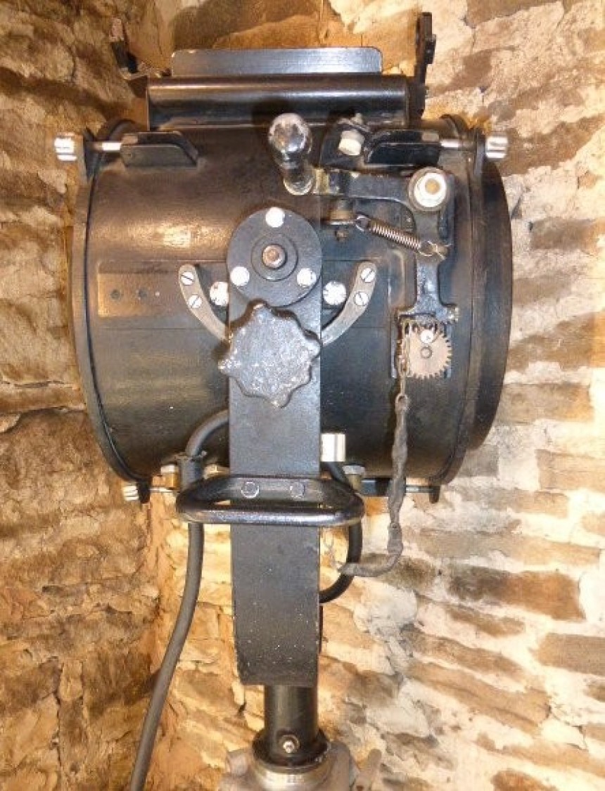 Antique & Reclaimed Francis Signal vintage searchlight with custom ...