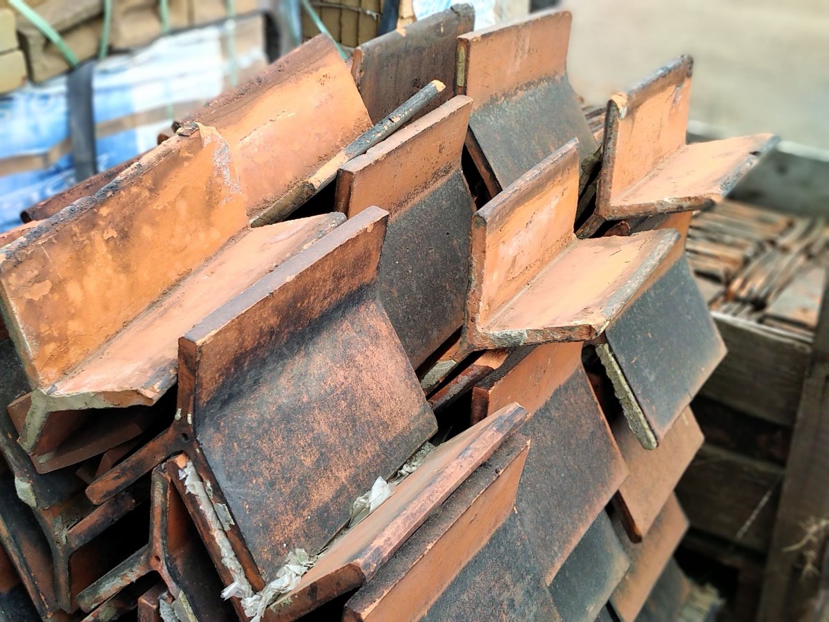 Silo Reclaimed Tiles