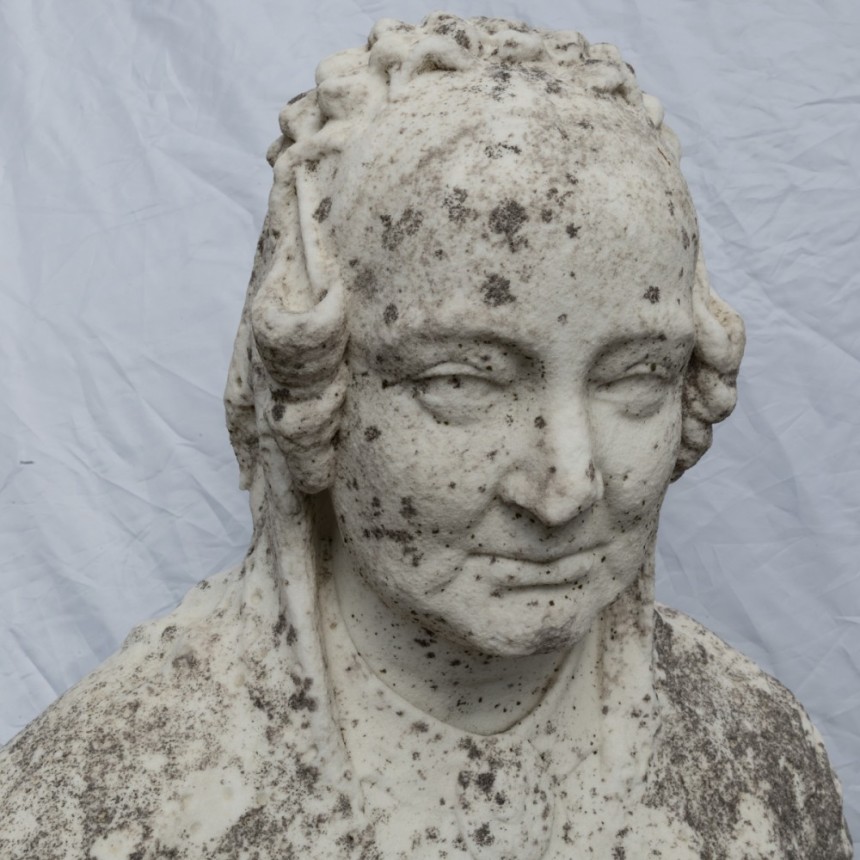 Antique & Reclaimed Antique Queen Victorian Bust carved in Carrara ...
