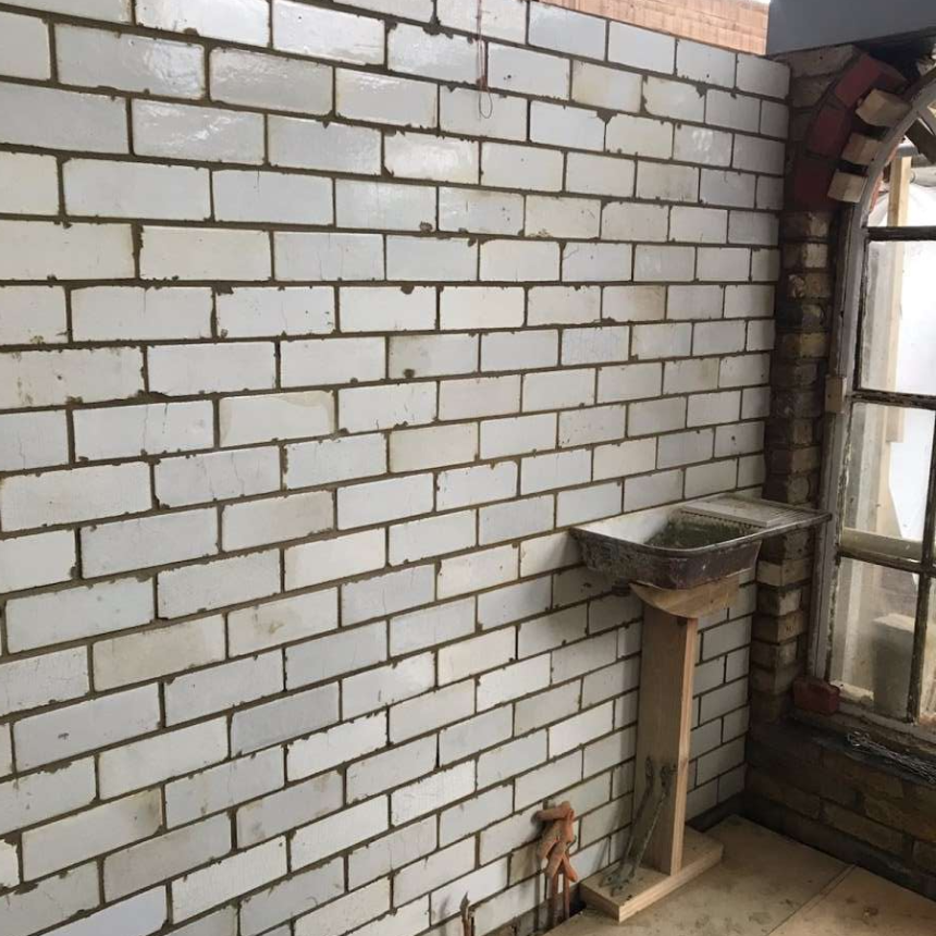 Antique & Reclaimed White Glazed Reclaimed Brick Tiles - 5000 in Stock ...