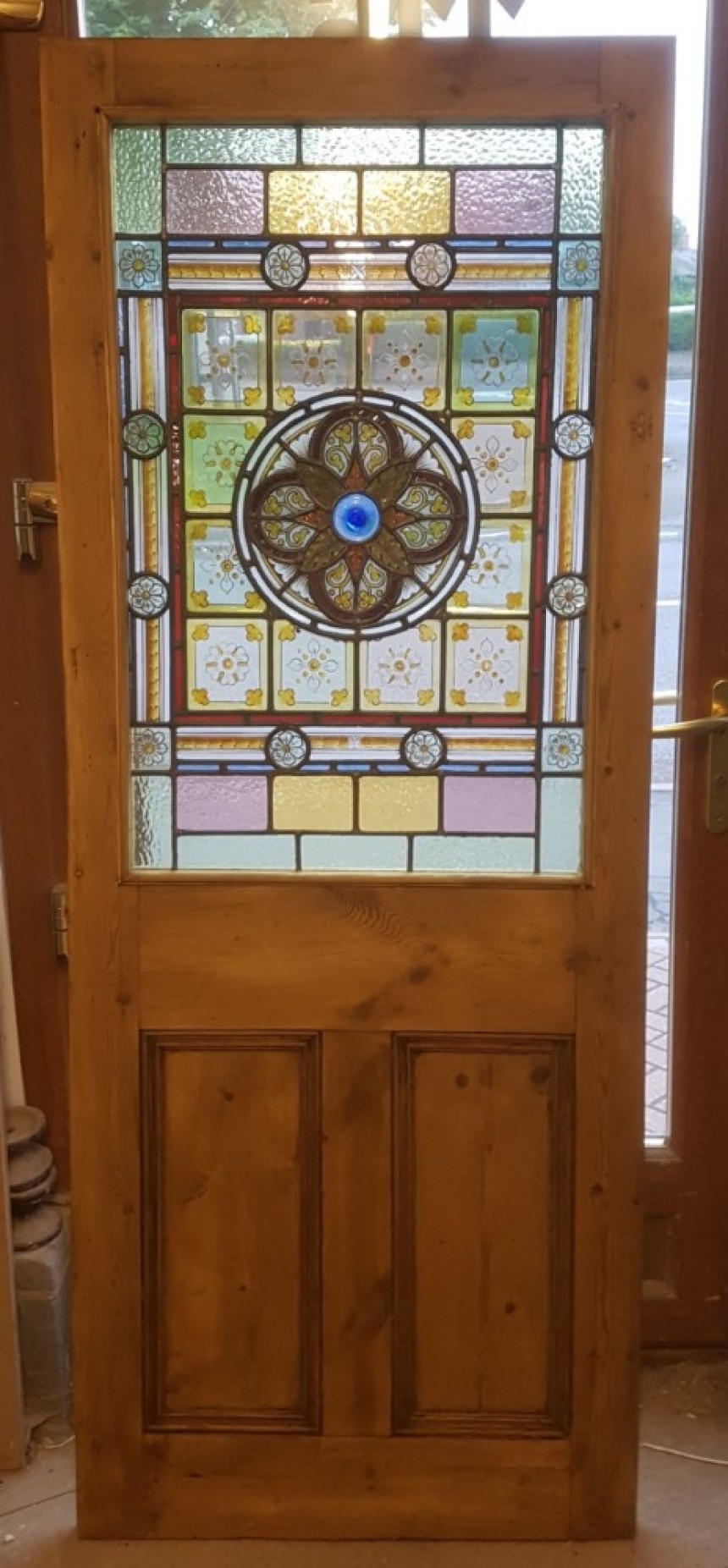 Salvo Directory - West Midlands UK Antique Doors