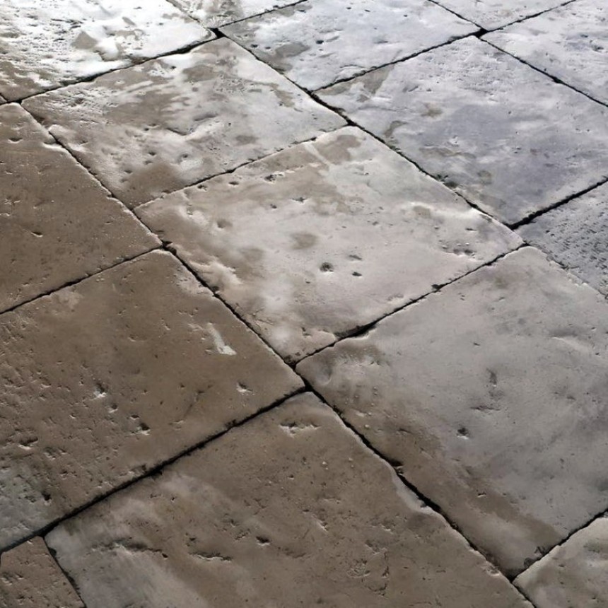 Antique & Reclaimed Ancient stone floor - large slabs- SalvoWEB Italy