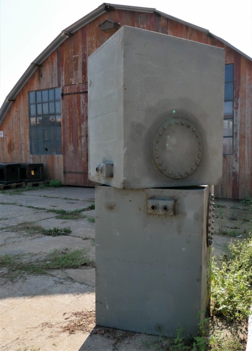 Antique & Reclaimed Rivet tank around 1900- SalvoWEB Germany