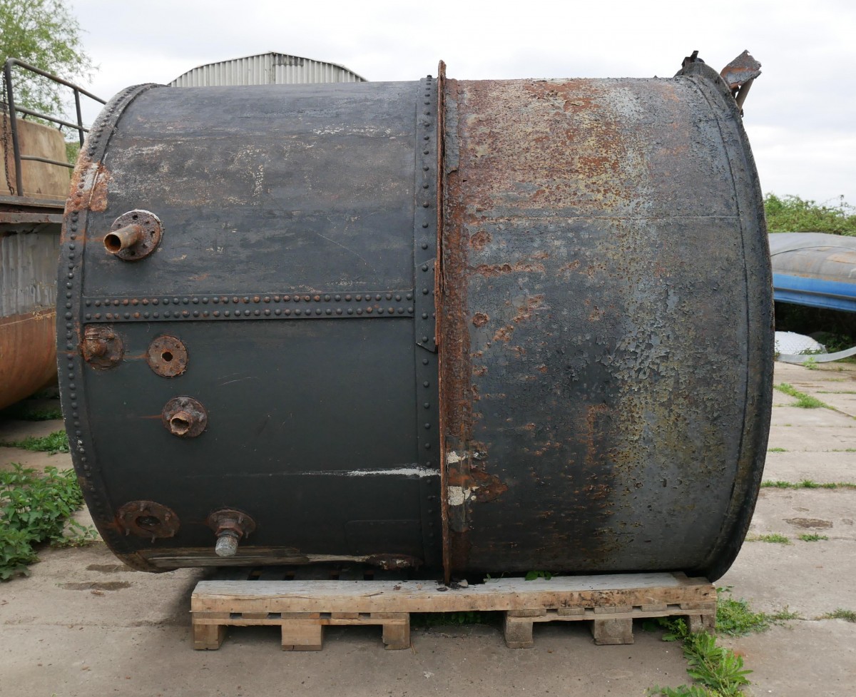 Antique & Reclaimed rivet tank around 1900- SalvoWEB Germany