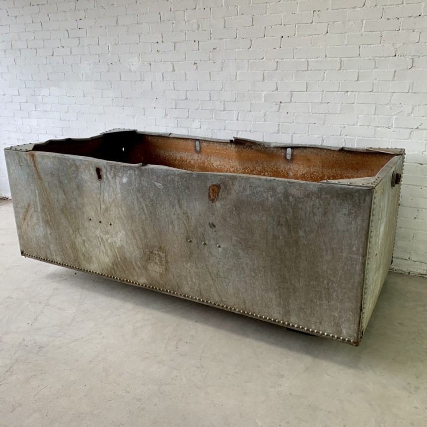 Antique & Reclaimed Huge Reclaimed Galvanised Riveted Water Tank ...