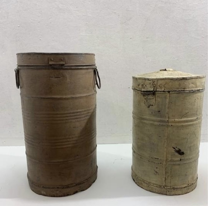 Antique & Reclaimed Antique/ Vintage large industrial metal bakery ...