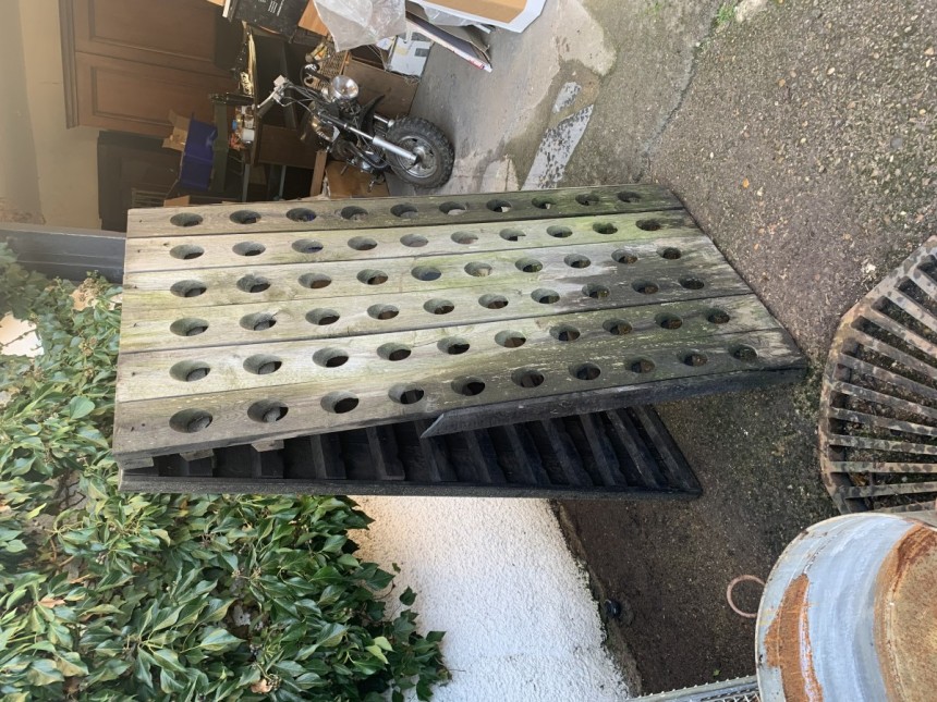 Antique & Reclaimed Large antique Riddling board- SalvoWEB UK