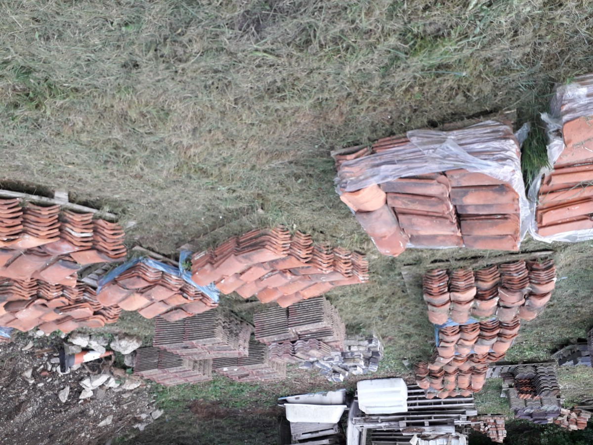 Antique & Reclaimed Red Clay Lincolnshire Pan Tiles- SalvoWEB UK