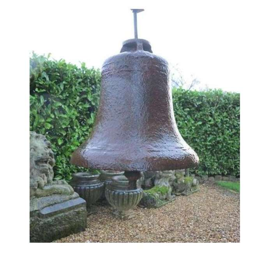 Antique & Reclaimed Antique Naylor, Vickers & Co Reclaimed Steel Bell ...