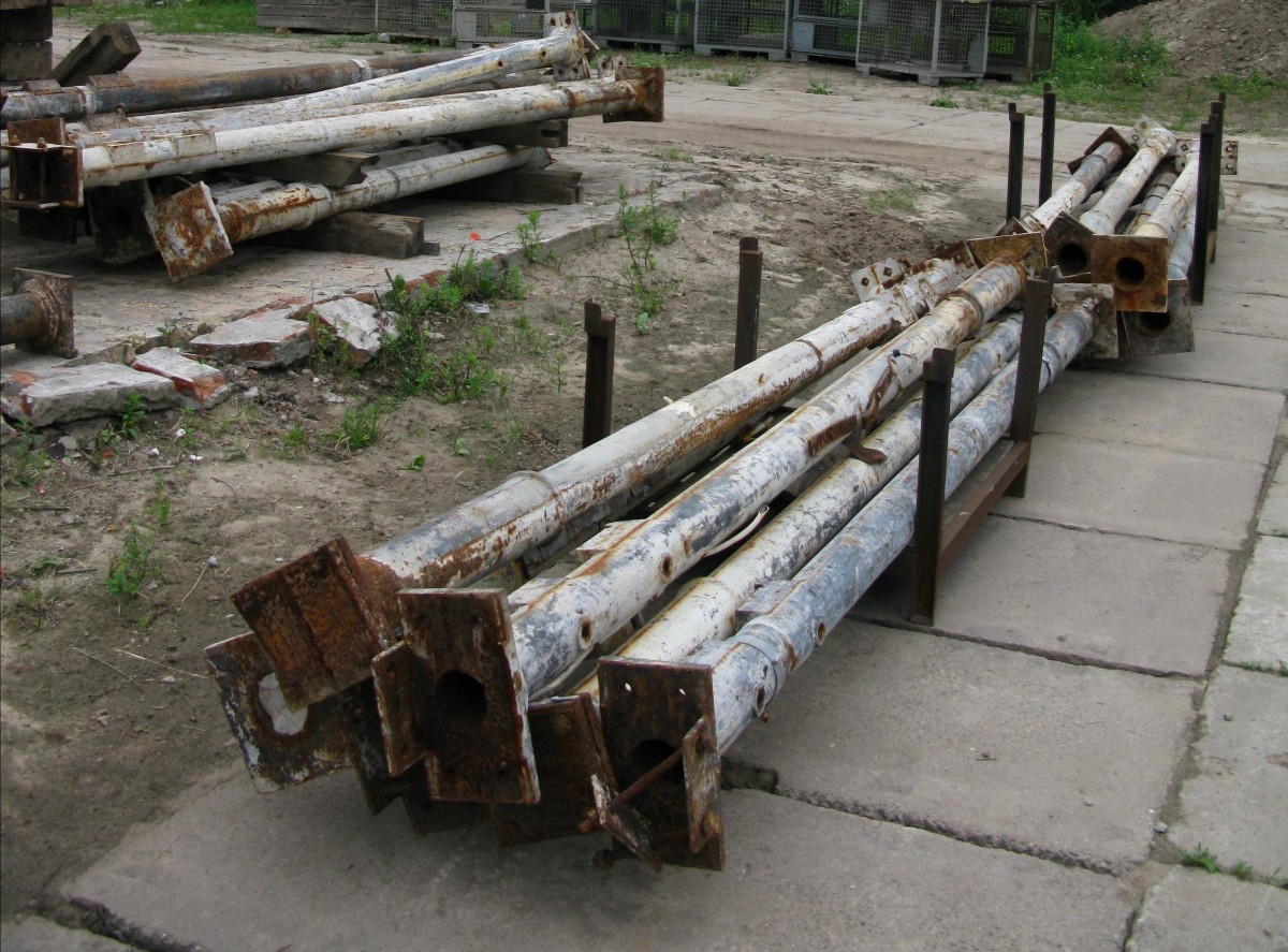 Antique & Reclaimed Cast iron columns/ industrial columns around 1900 ...