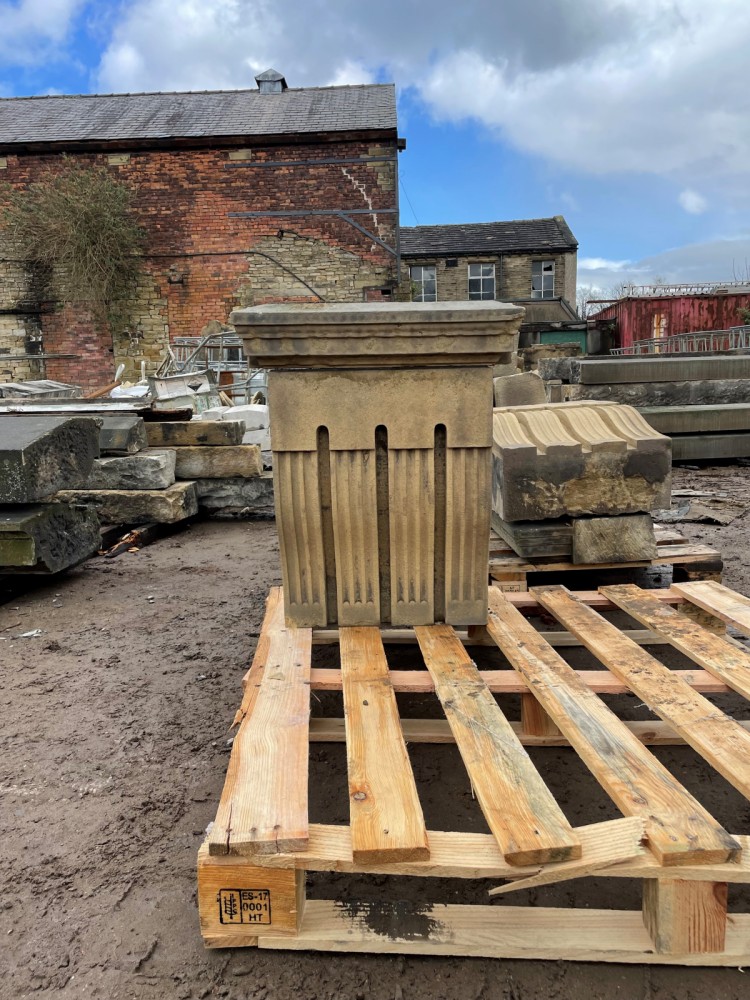 Antique & Reclaimed Wall Pillar Top- SalvoWEB UK