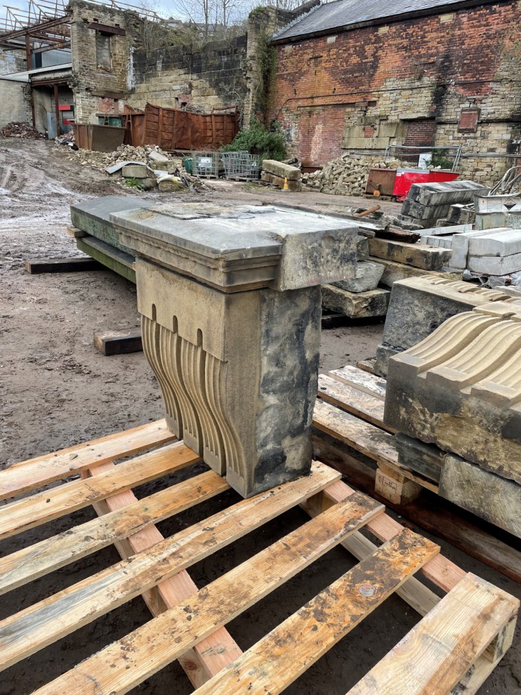 Antique & Reclaimed Wall Pillar Top- SalvoWEB UK