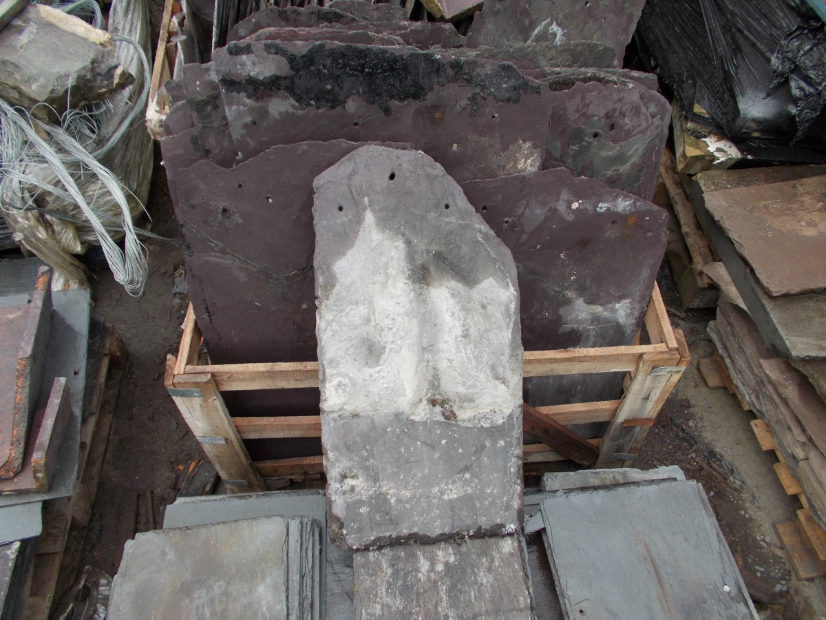 Antique & Reclaimed Welsh Reclaimed Random Roof Slates- SalvoWEB UK