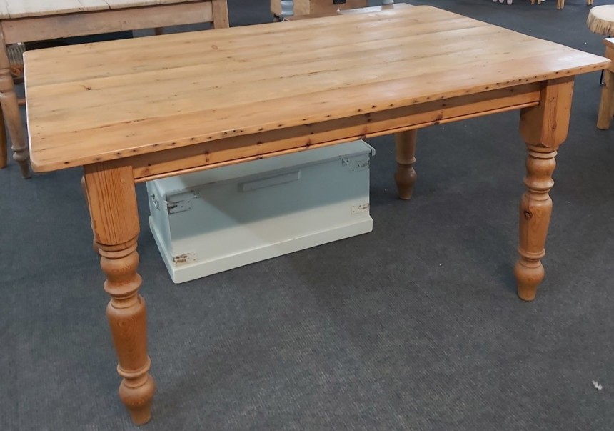 Recraft & Upcycled Bespoke reclaimed pine plank-top table on 4" turned ...