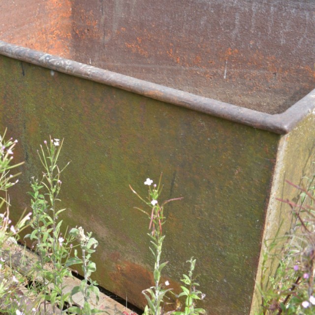 Antique & Reclaimed Antique Cast Iron Trough- SalvoWEB UK