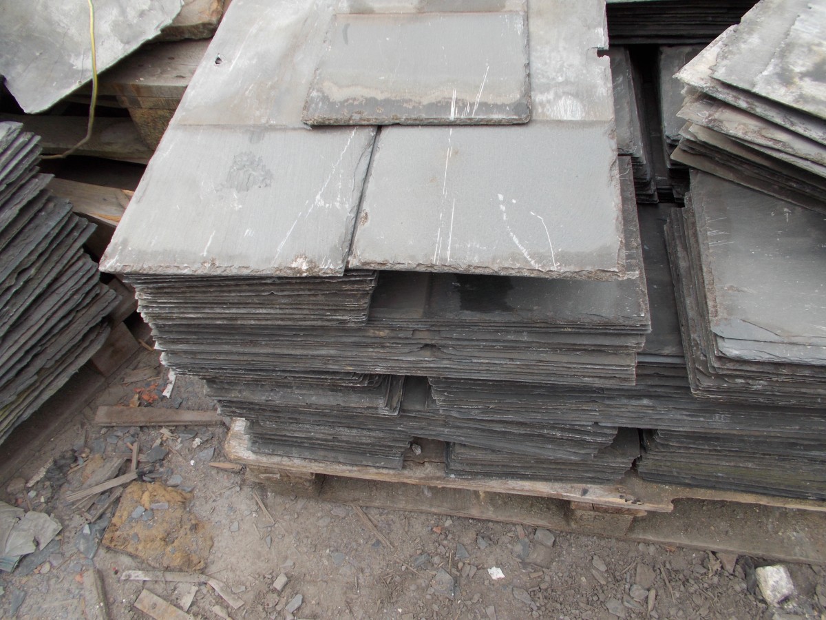 Antique & Reclaimed Welsh roof slates 20"x9" - SalvoWEB UK