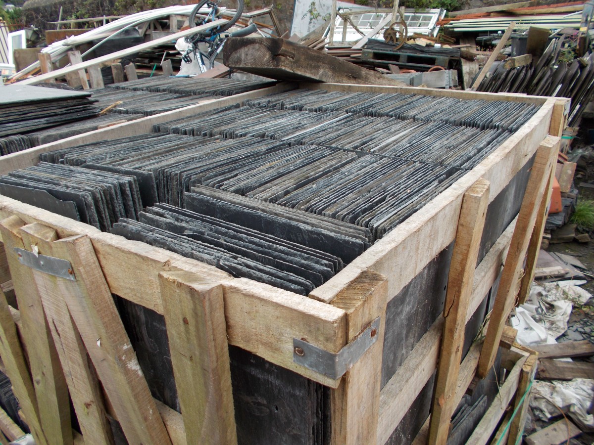 Antique & Reclaimed Reclaimed 20"x10" natural roof slates - SalvoWEB UK