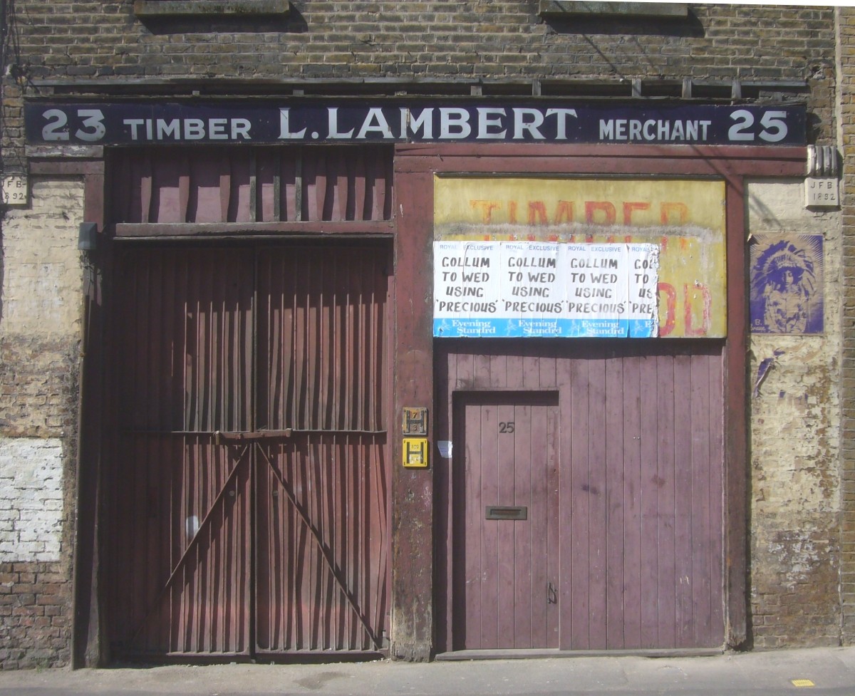 Theft Alerts THEFT ALERT: Enamelled metal sign- SalvoWEB UK