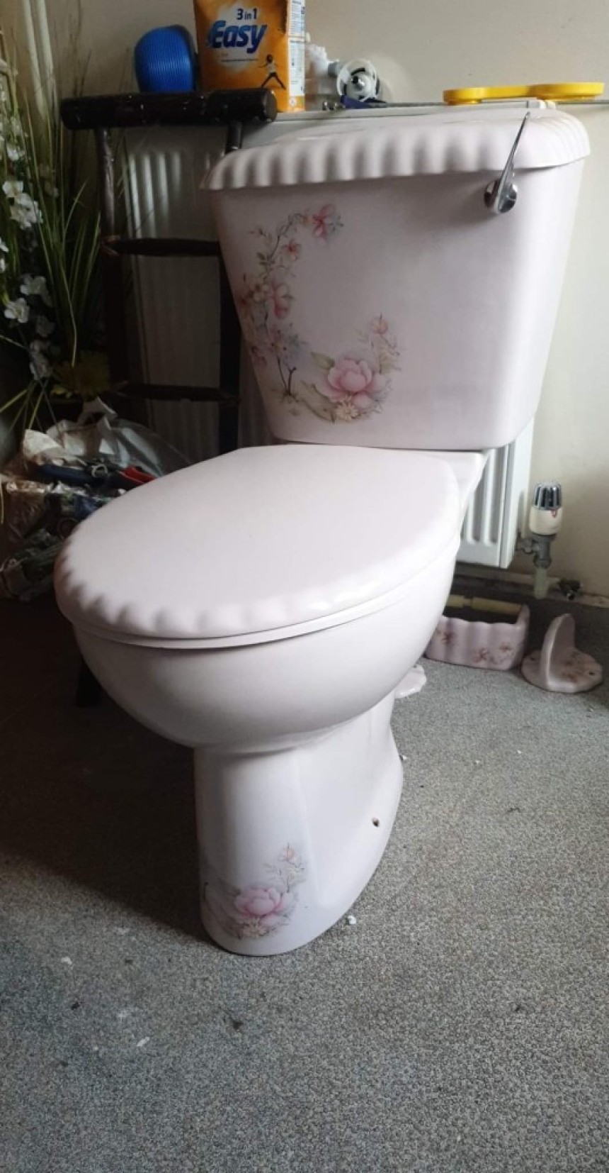 Wanted Alerts Balterley Shell toilet with Satsuma design- SalvoWEB UK