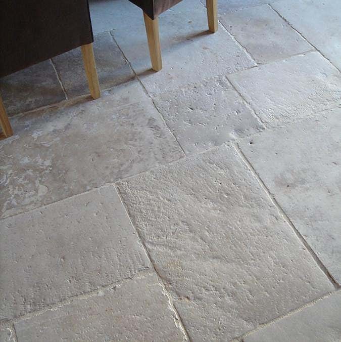 Antique & Reclaimed Antique Limestone Flagstones Floors- SalvoWEB France