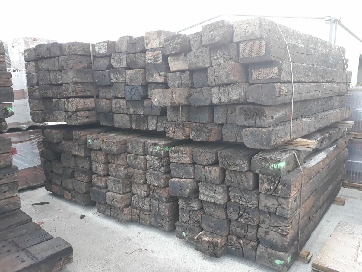 Antique & Reclaimed Reclaimed Grade A Hardwood Railway Sleepers 2.4M ...