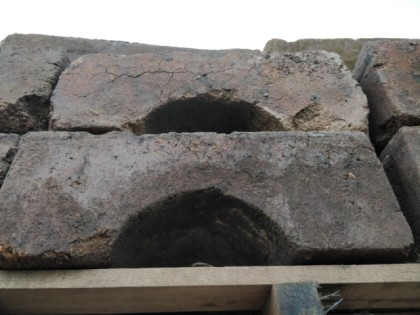 Antique & Reclaimed Reclaimed Blue/Black Clay Gully Brick Stone ...