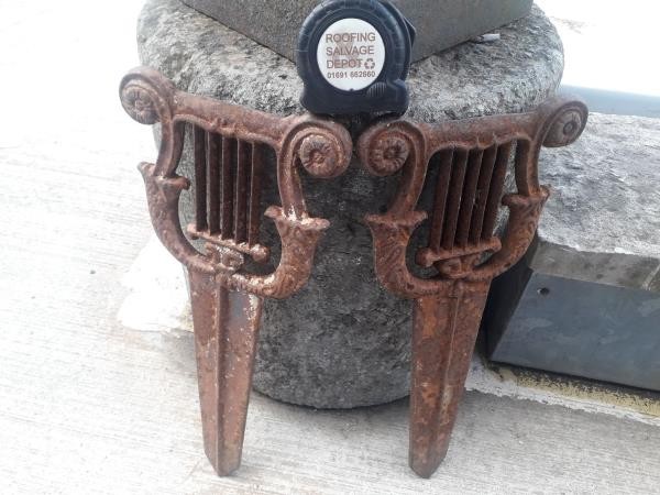Antique & Reclaimed A very fine pair of Reclaimed Georgian / Victorian ...