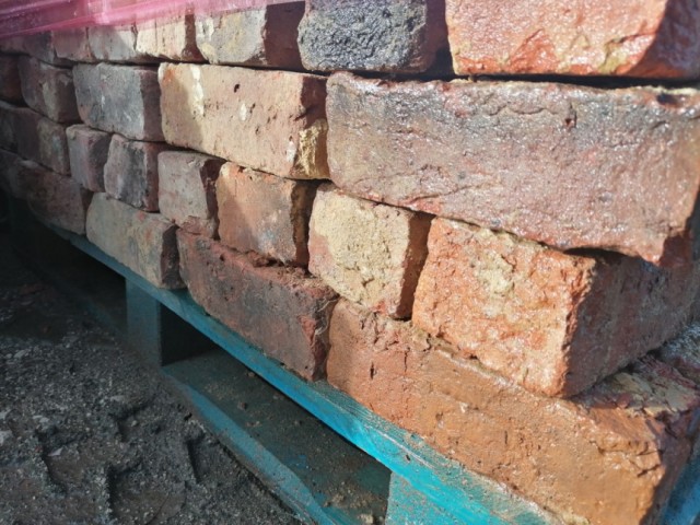 Antique & Reclaimed Reclaimed Cheshire Handmade Bricks Imperial Walling ...