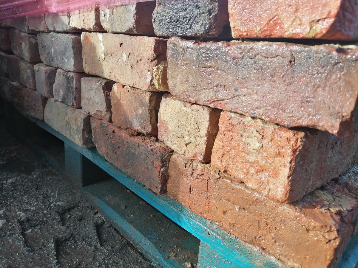 Antique & Reclaimed Reclaimed Cheshire Handmade Bricks Imperial Walling ...
