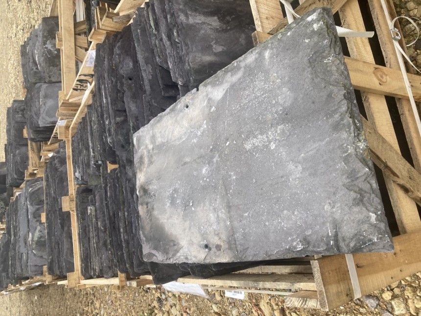 Antique & Reclaimed Reclaimed Random Roofing Slate - SalvoWEB UK