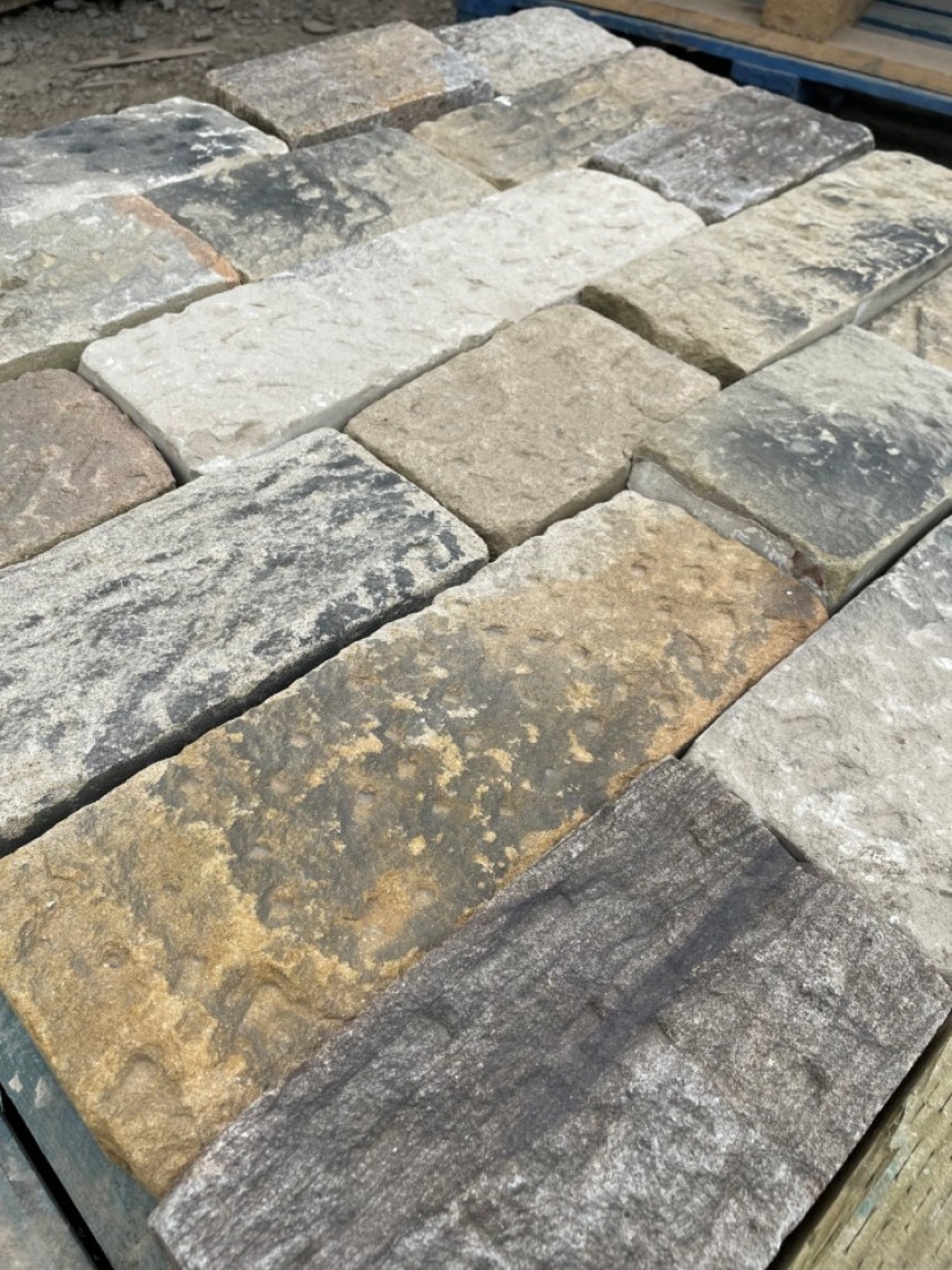 New & Repro New/Reclaimed 140s Punched Face Walling- SalvoWEB UK