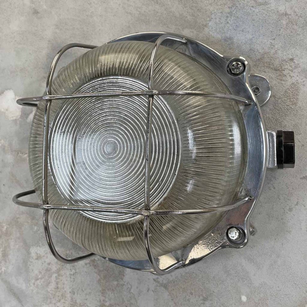 Antique & Reclaimed Outdoor Cast Aluminium Circular Bulkhead Wall Light ...