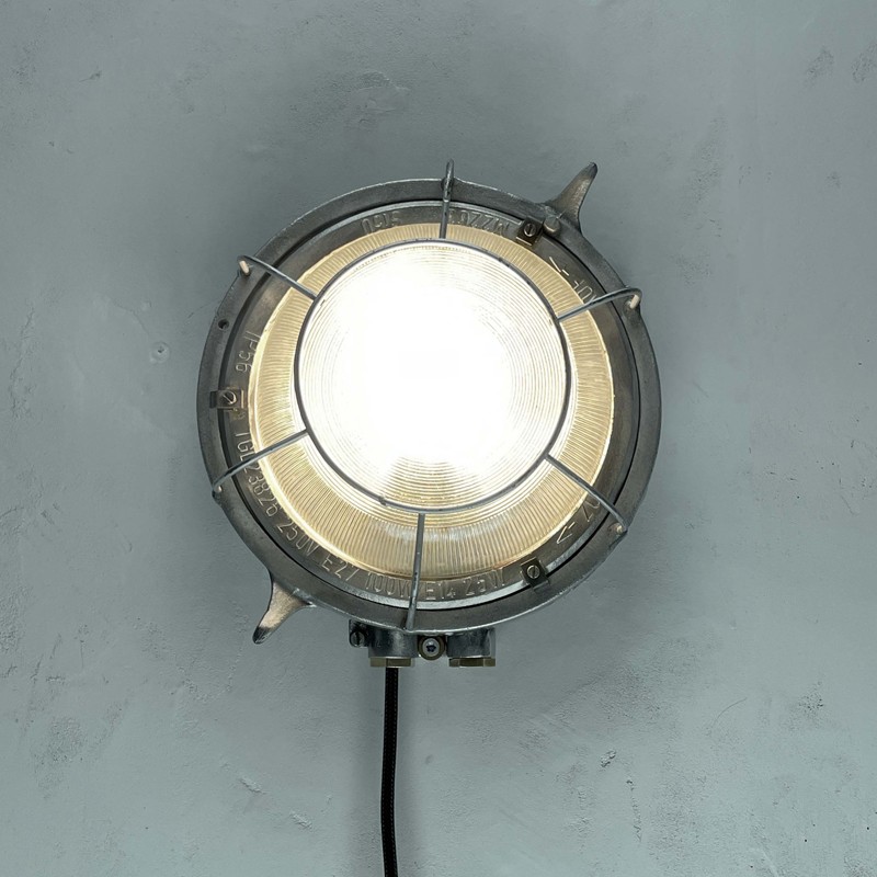 Antique & Reclaimed Aluminium Circular Bulkhead Wall Light by EOW ...