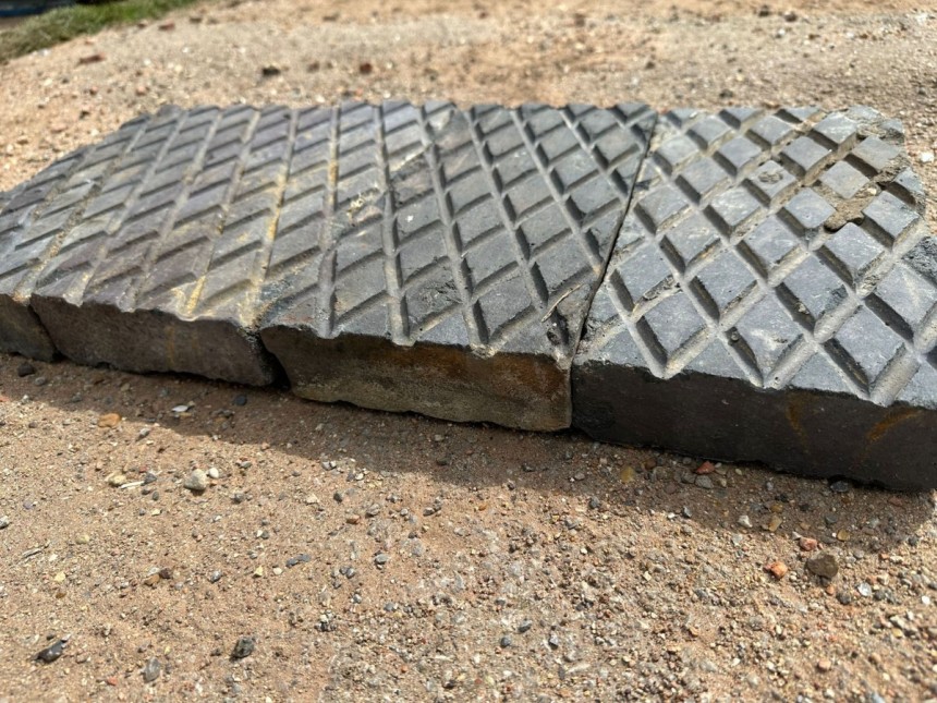Antique & Reclaimed Blue Diamond Pavers- SalvoWEB UK