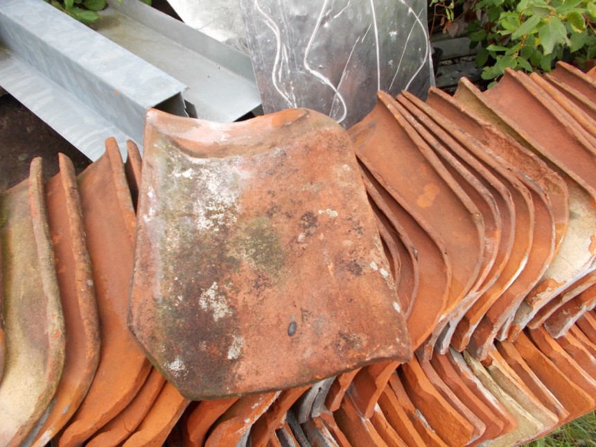 Antique & Reclaimed Clay pan tiles- SalvoWEB UK