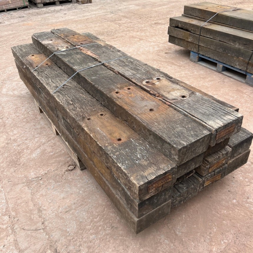 Antique & Reclaimed Reclaimed Oak Timber Railway Sleeper - Grade B ...