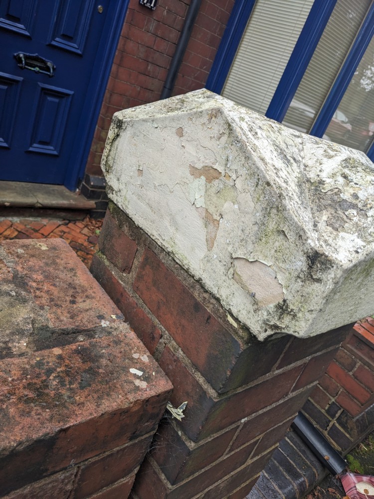 Theft Alerts THEFT ALERT: Victorian Pier Cap / Pillar Stone - SalvoWEB UK
