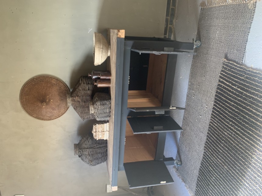 Antique & Reclaimed Old Laboratorybench/table/kitchen island/worktable ...