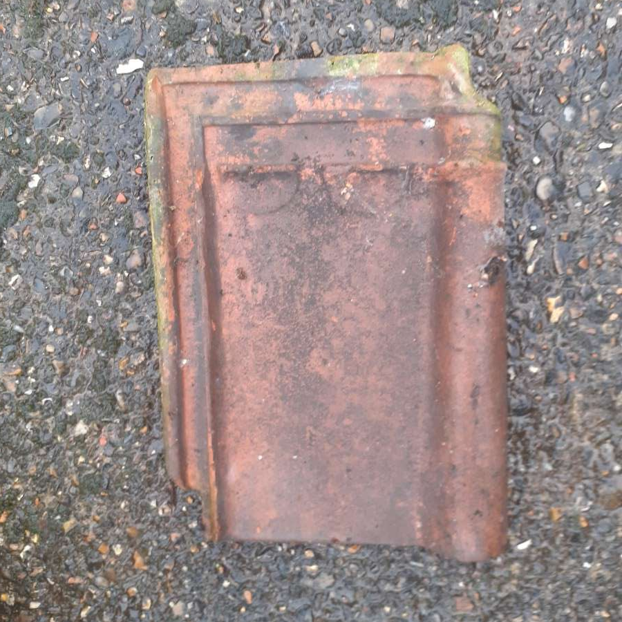 Antique & Reclaimed Belgian Pantiles- SalvoWEB UK