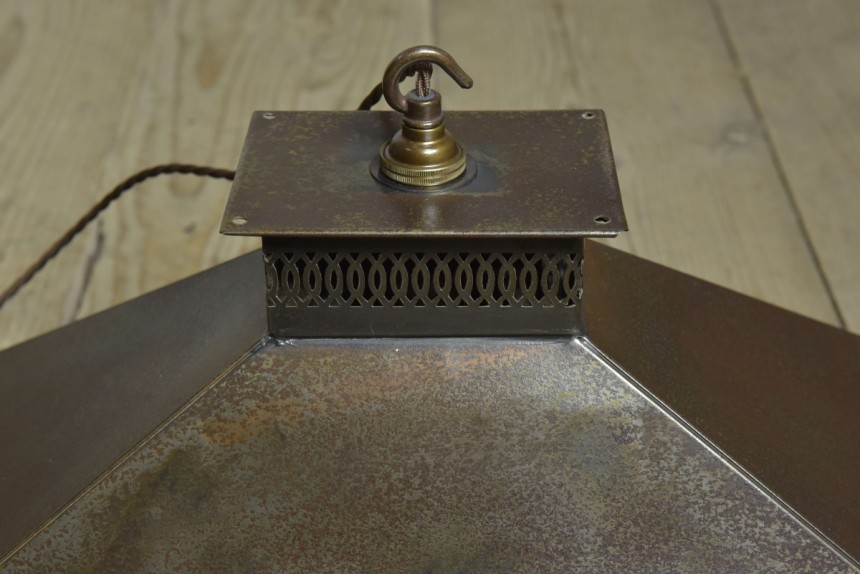 Antique & Reclaimed Pyramidal Mirrored Light -Large- SalvoWEB UK