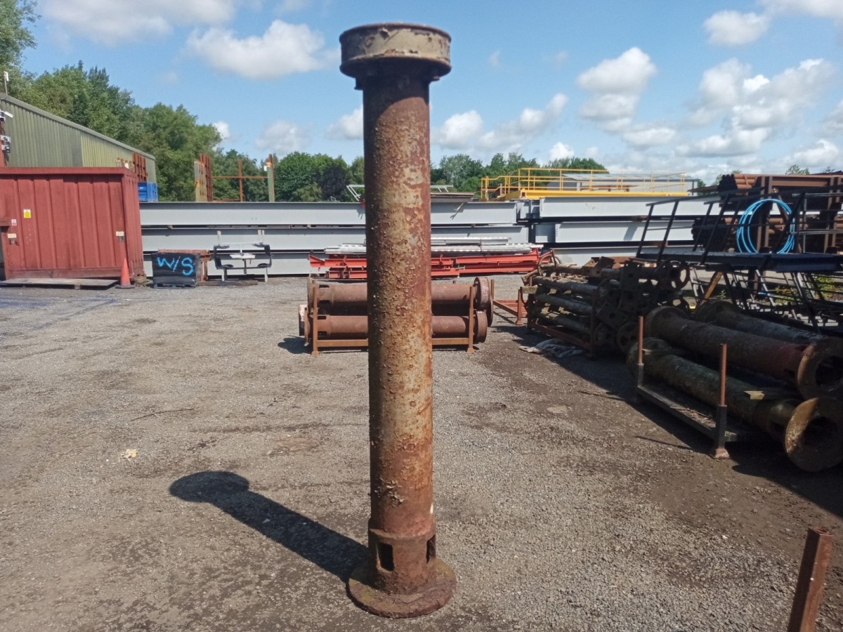 Antique & Reclaimed Decorative large cast iron post - SalvoWEB UK