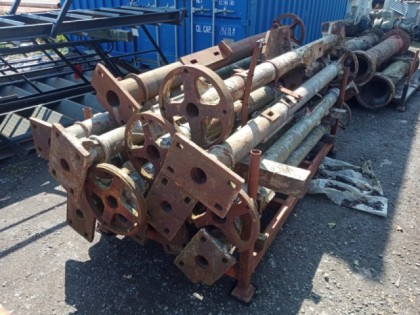 Antique & Reclaimed Decorative cast iron post- SalvoWEB UK