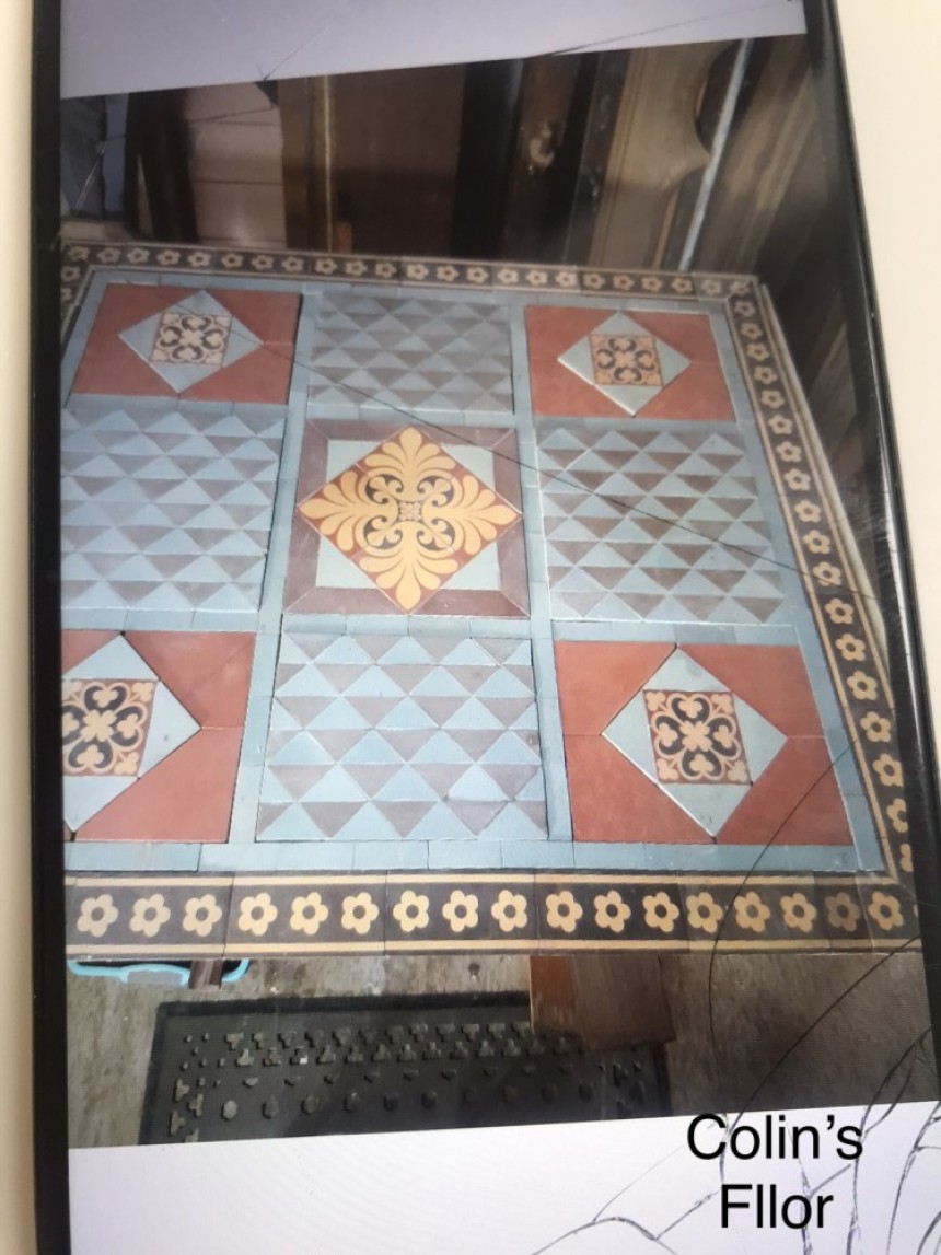 Antique & Reclaimed Original Encaustic Floor Tiles- SalvoWEB UK