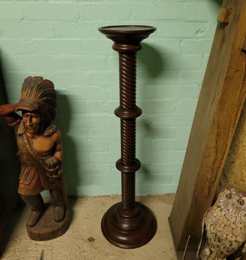 Antique & Reclaimed listings Barley Twist Wooden Torchere / Lamp Table ...