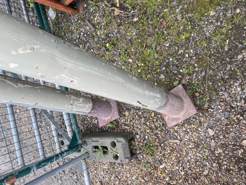 Antique & Reclaimed Antique reclaimed cast iron columns- SalvoWEB UK